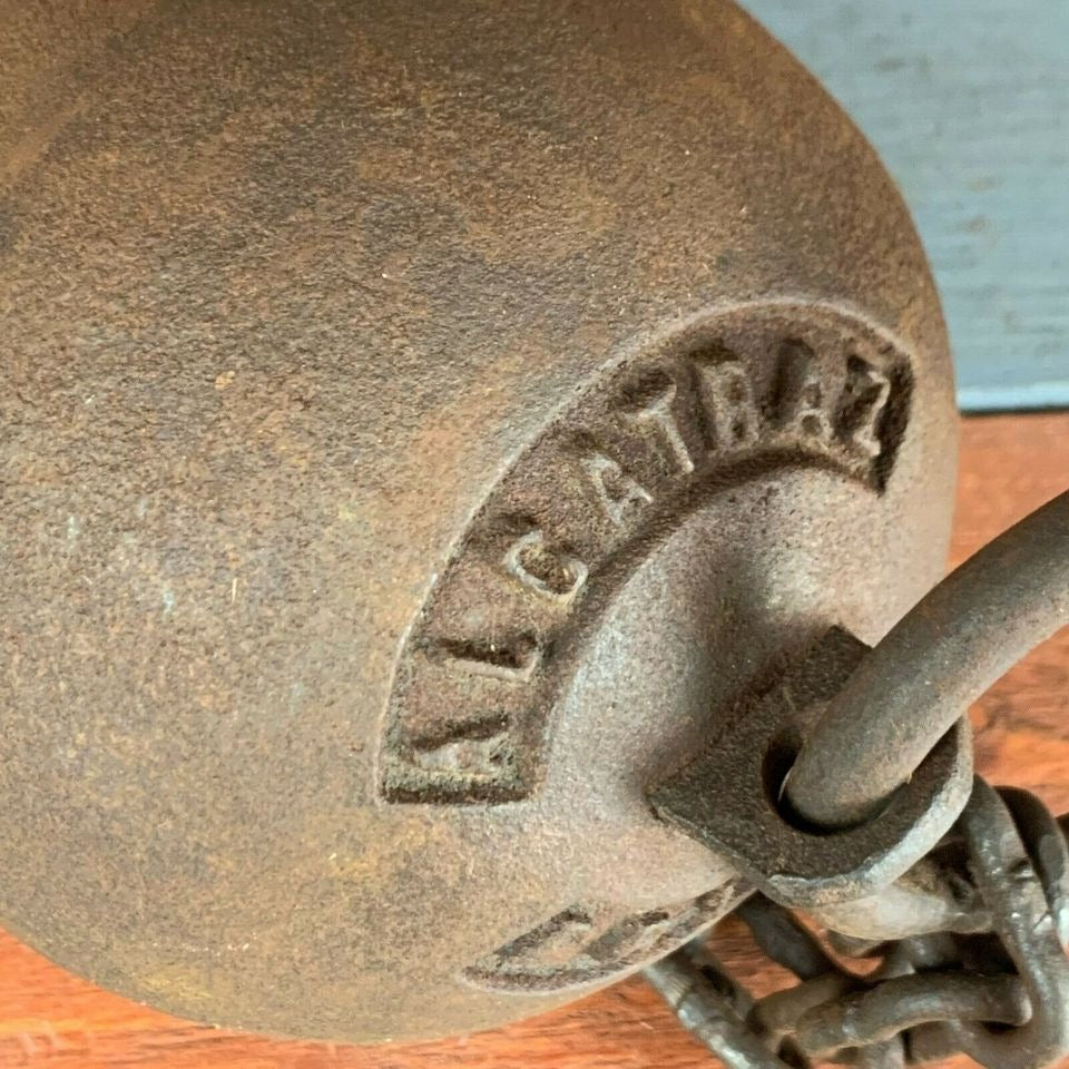 Alcatraz Prison San Francisco Cast Iron Working Ball & Chain Leg Irons ...